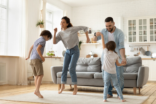 Keeping It Active: Fun Family Activities | IFPA Federation